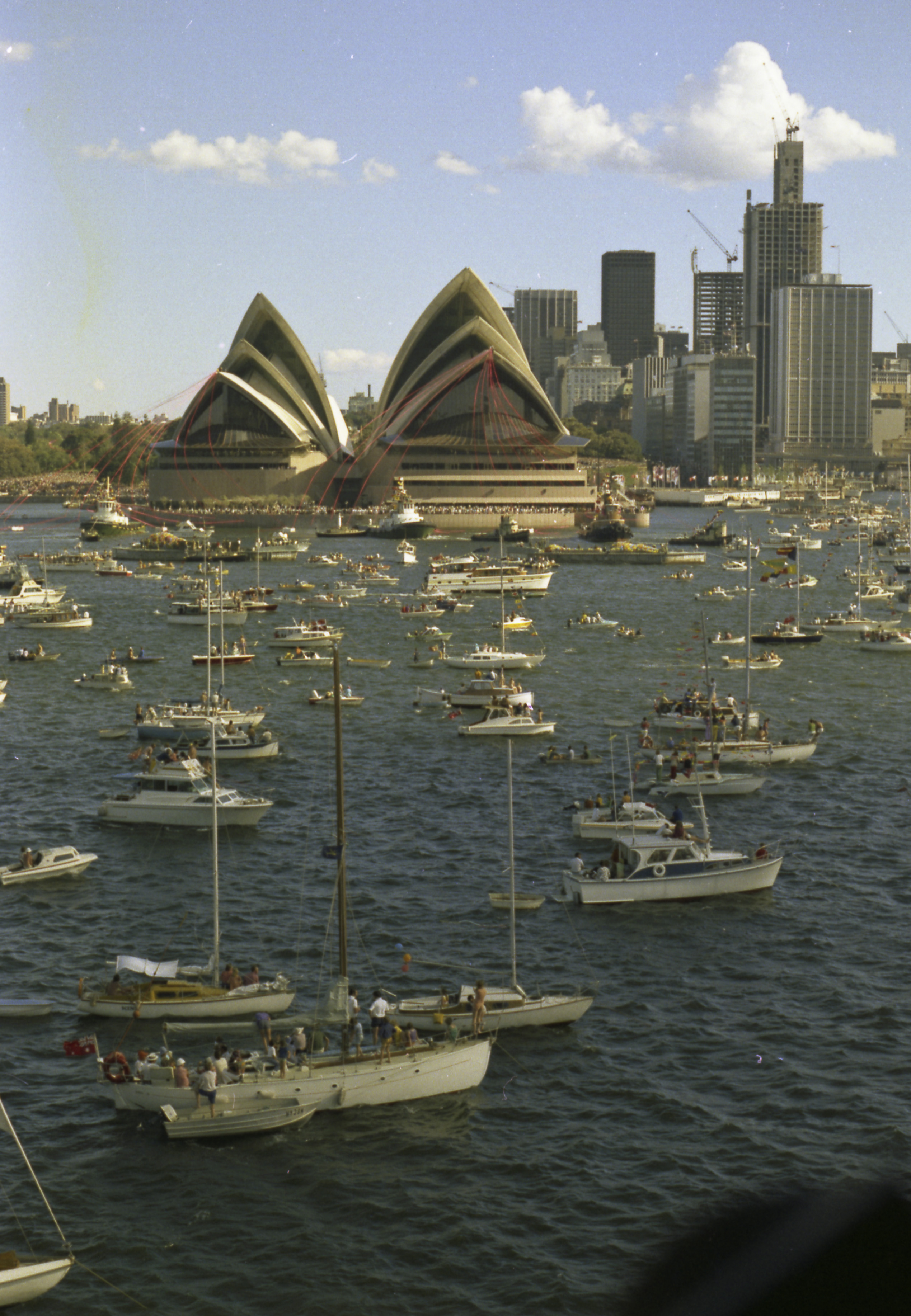 Sydney Opera House Opening – news, photographs, home movie | NFSA