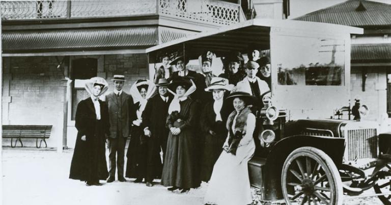 The Corrick family on the road, location unknown, 1906–1908 | National ...