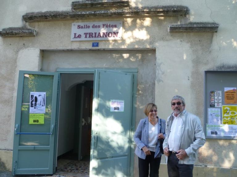 Sestier descendants outside Sauzet cinema La Trianon | National Film ...